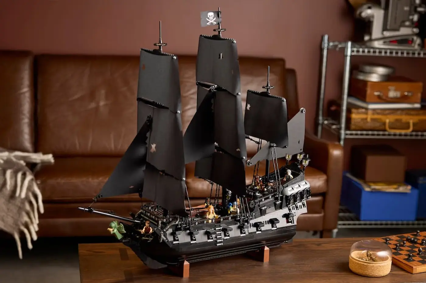 LEGO recria o lendário navio Black Pearl de Piratas das Caraíbas – com ...